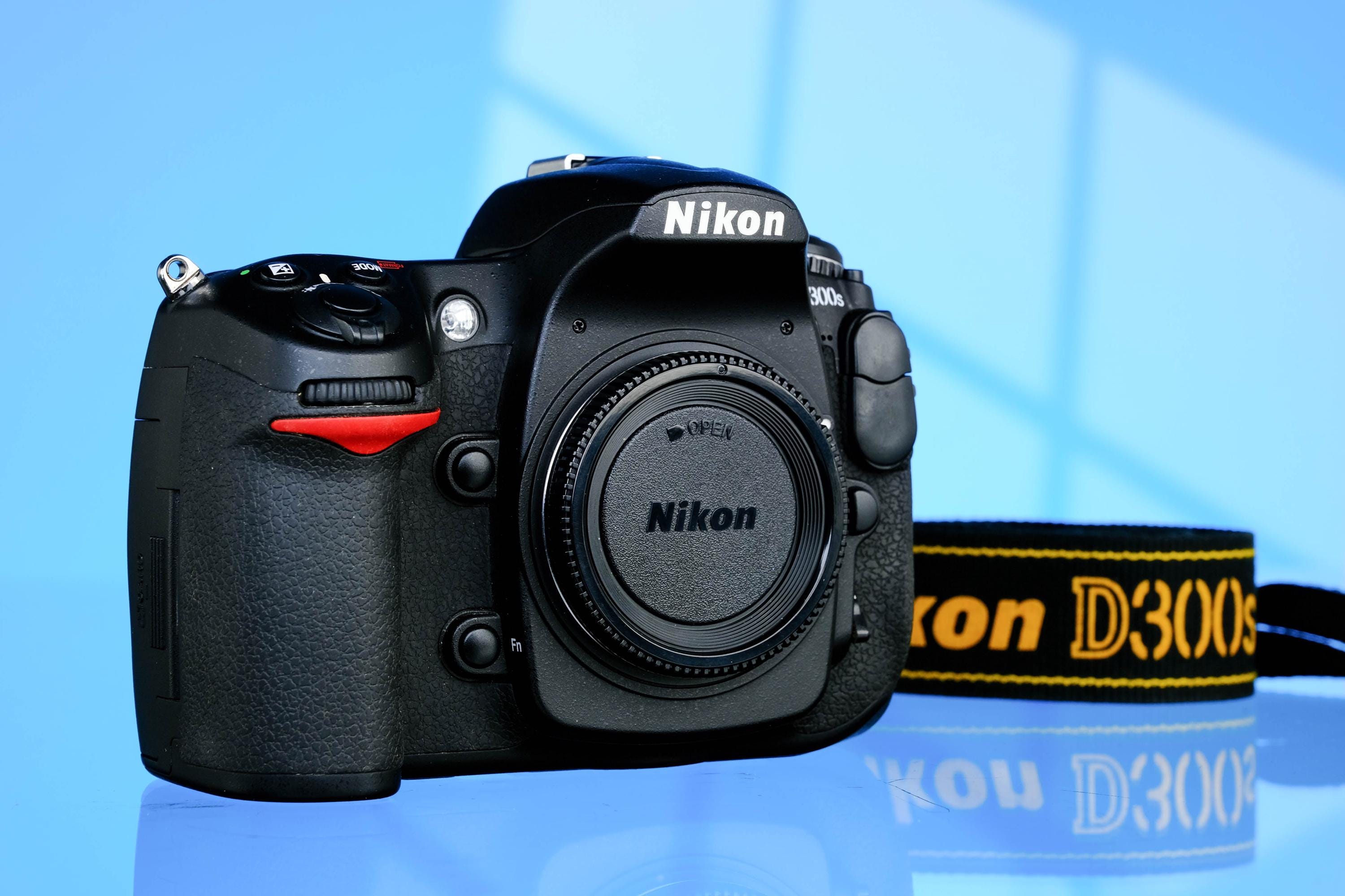 Nikon D300s 12.3mp APS-C DX Format Vintage DSLR Camera – Coastal Film Lab